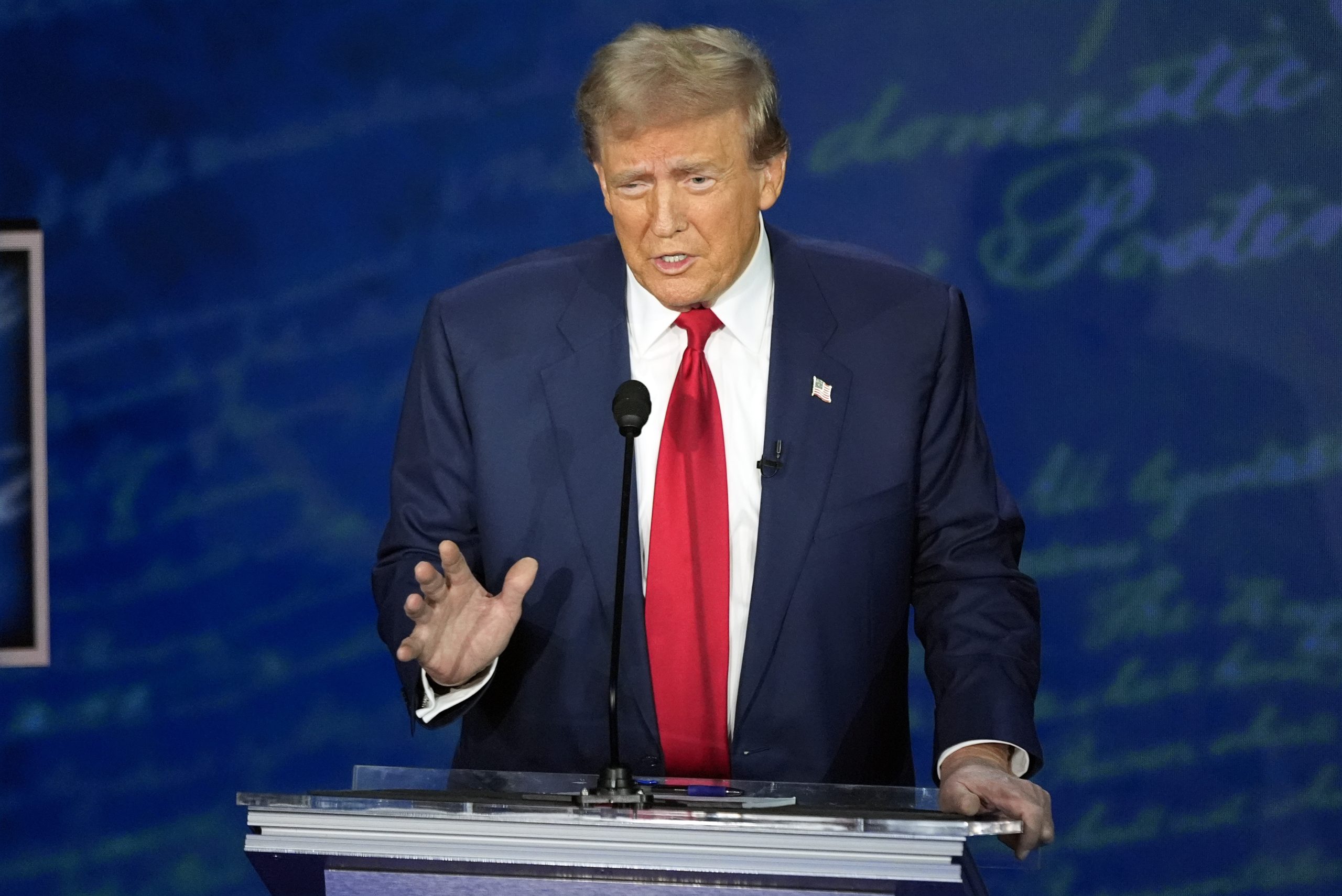 Trump falsely accuses immigrants in Ohio of abducting and eating pets ...